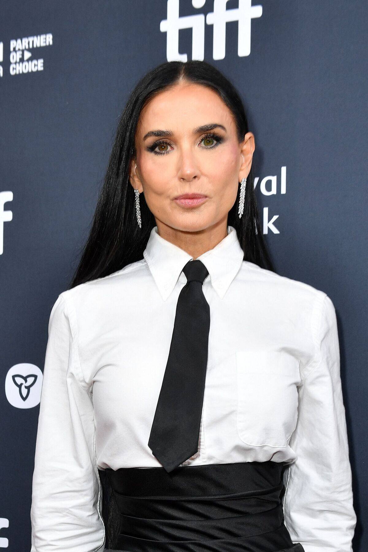 Demi Moore donne son avis sur le potentiel remake de «Ghost» avec ...