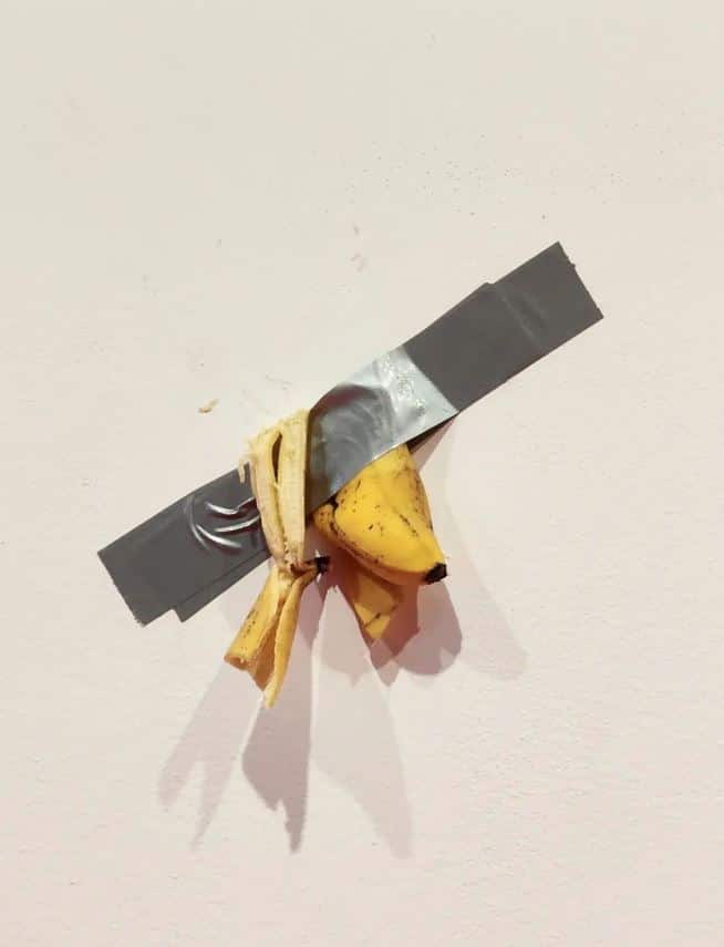 Un étudiant mange une œuvre d'art valant plus de 100 000 dollars | JDQ