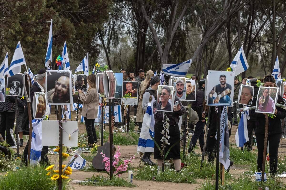 Visites et prières par milliers sur le site du festival Nova, dans le ...