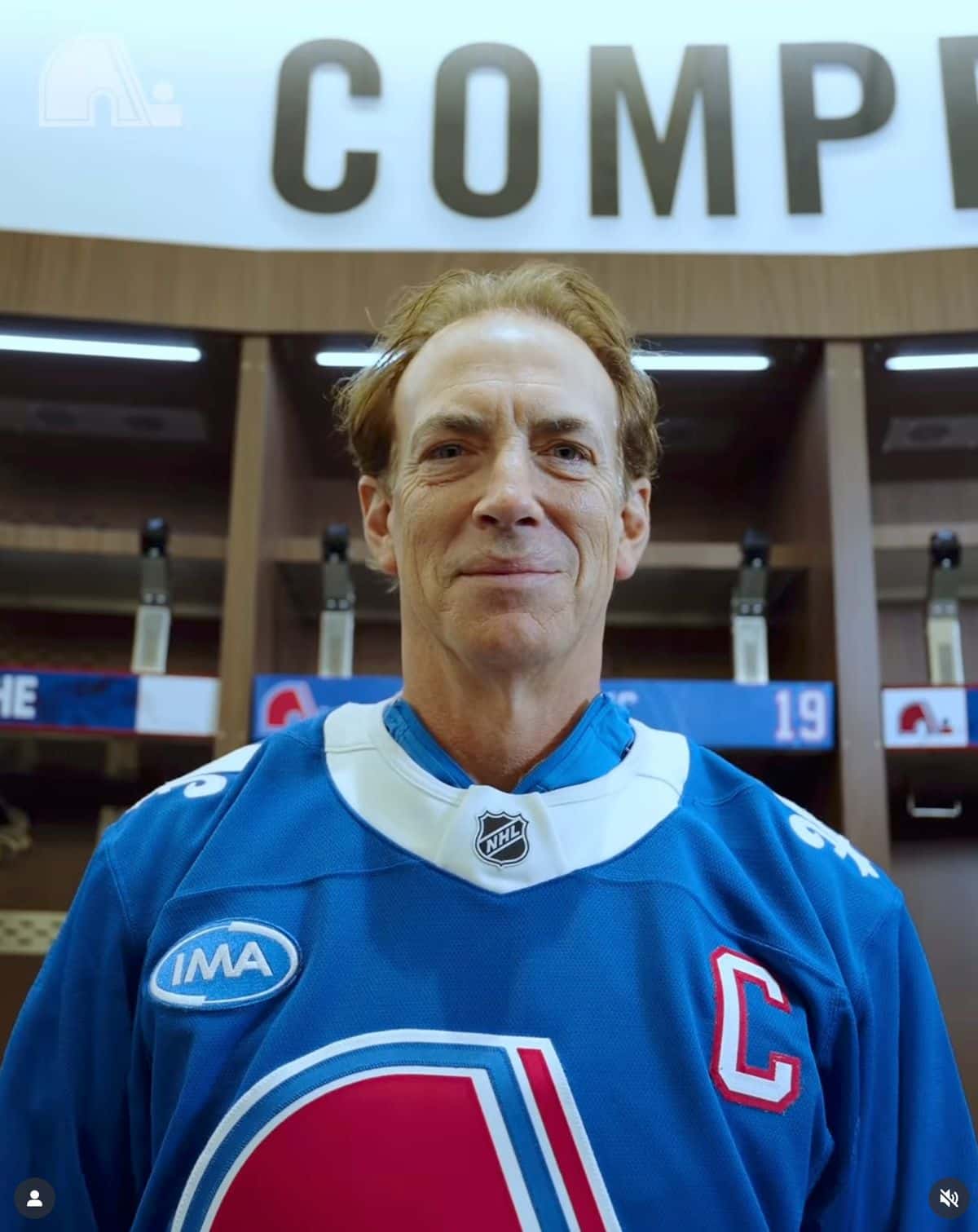 Le retour du chandail des Nordiques: le bébé de Joe Sakic | JDQ