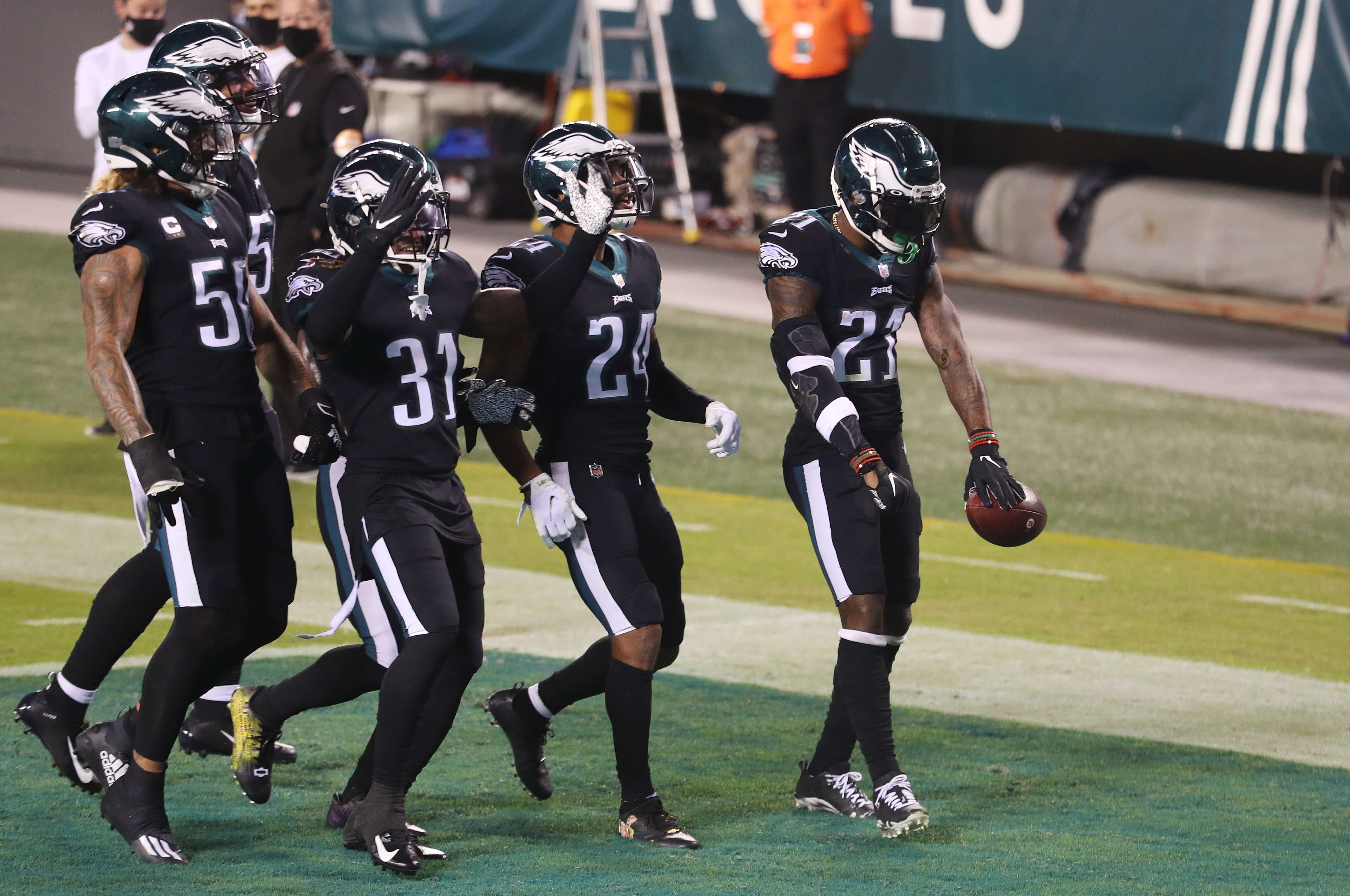 Victoire surprise des Eagles - TVA Sports