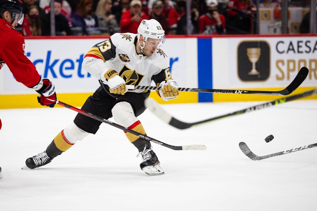 Evgenii Dadonov : une carrière atypique | TVA Nouvelles