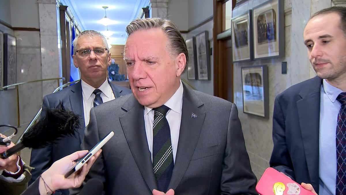 M. Legault, les Québécois sont déçus | JDQ
