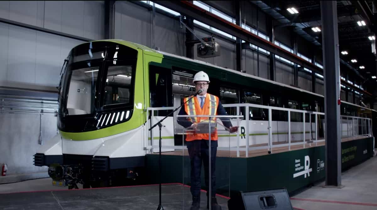 Voici les premières voitures du REM | TVA Nouvelles