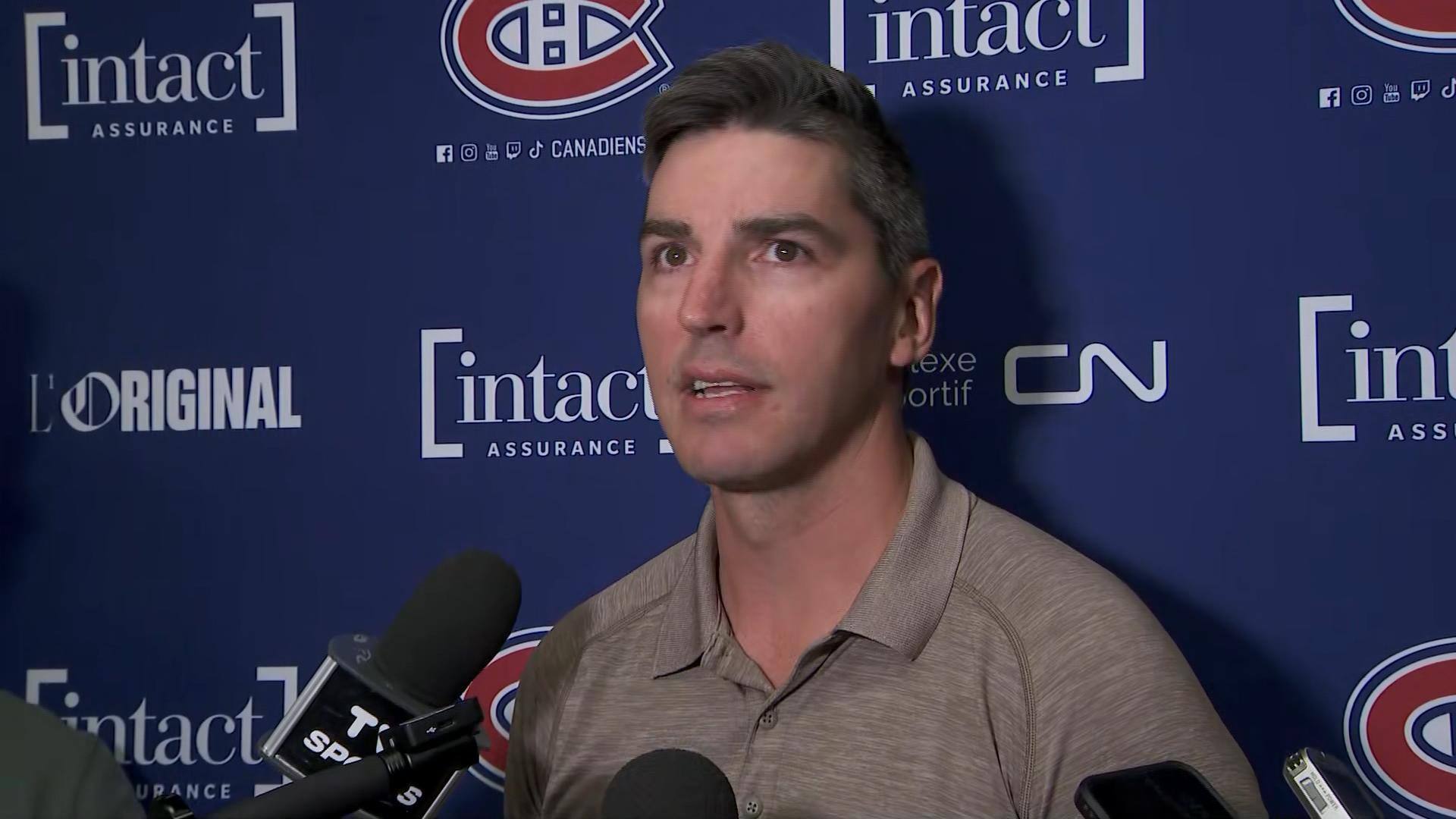 Canadien: Alex Burrows a pensé à sa famille - TVA Sports