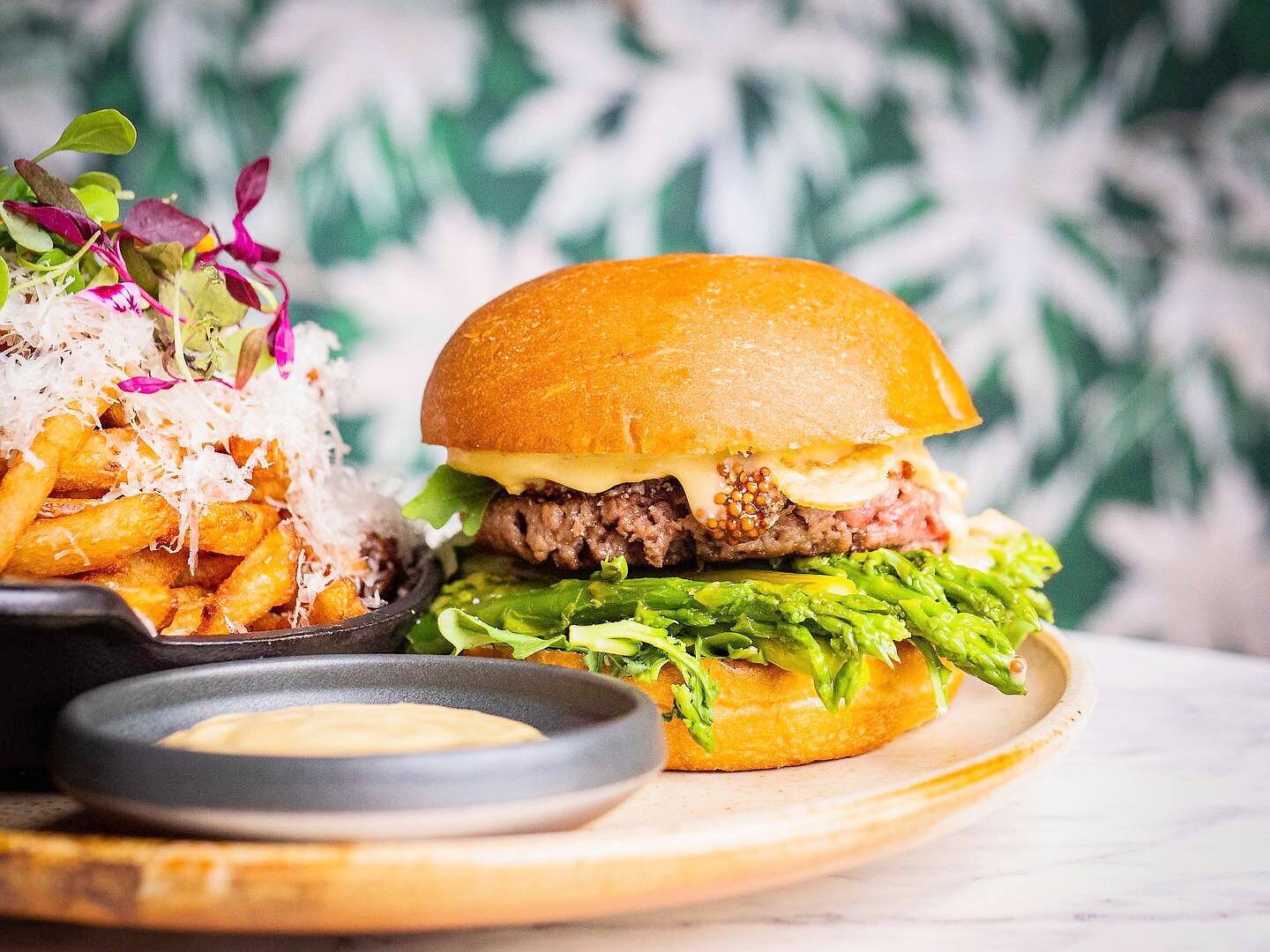 Les meilleurs smash burgers du Québec | JDM