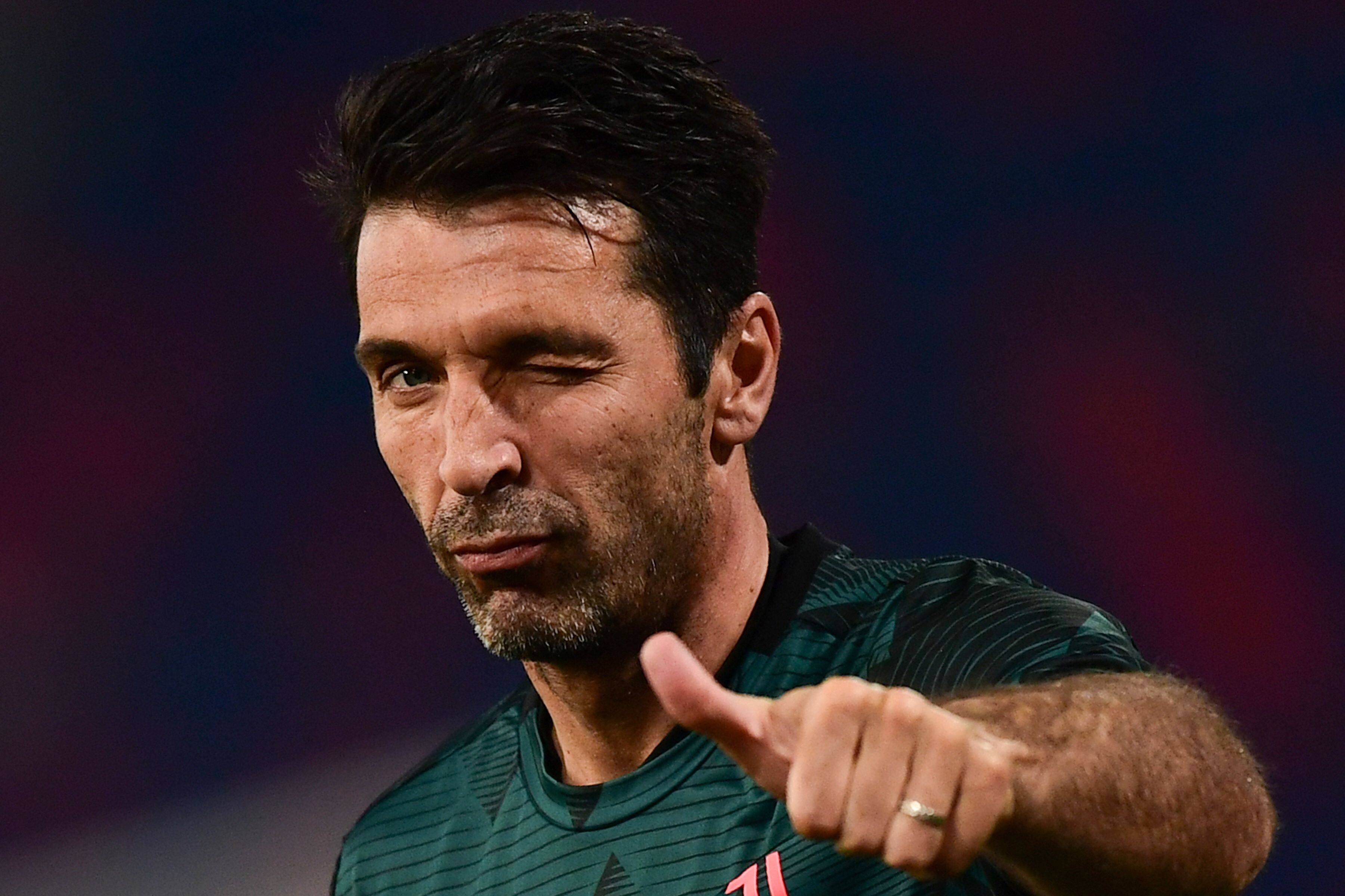Serie A: Gianluigi Buffon passe à l'histoire - TVA Sports