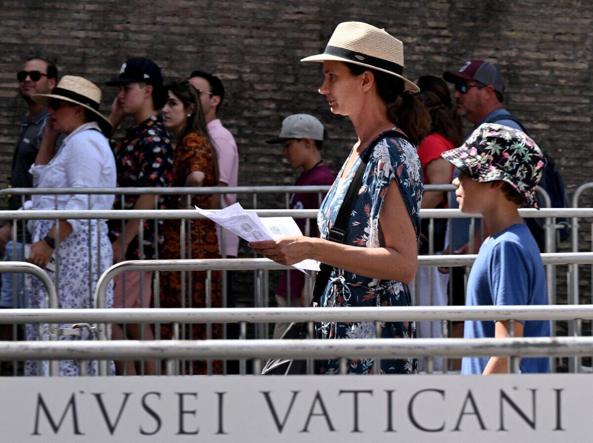 Two coffees and water for $88: many tourists witness huge prices in ...