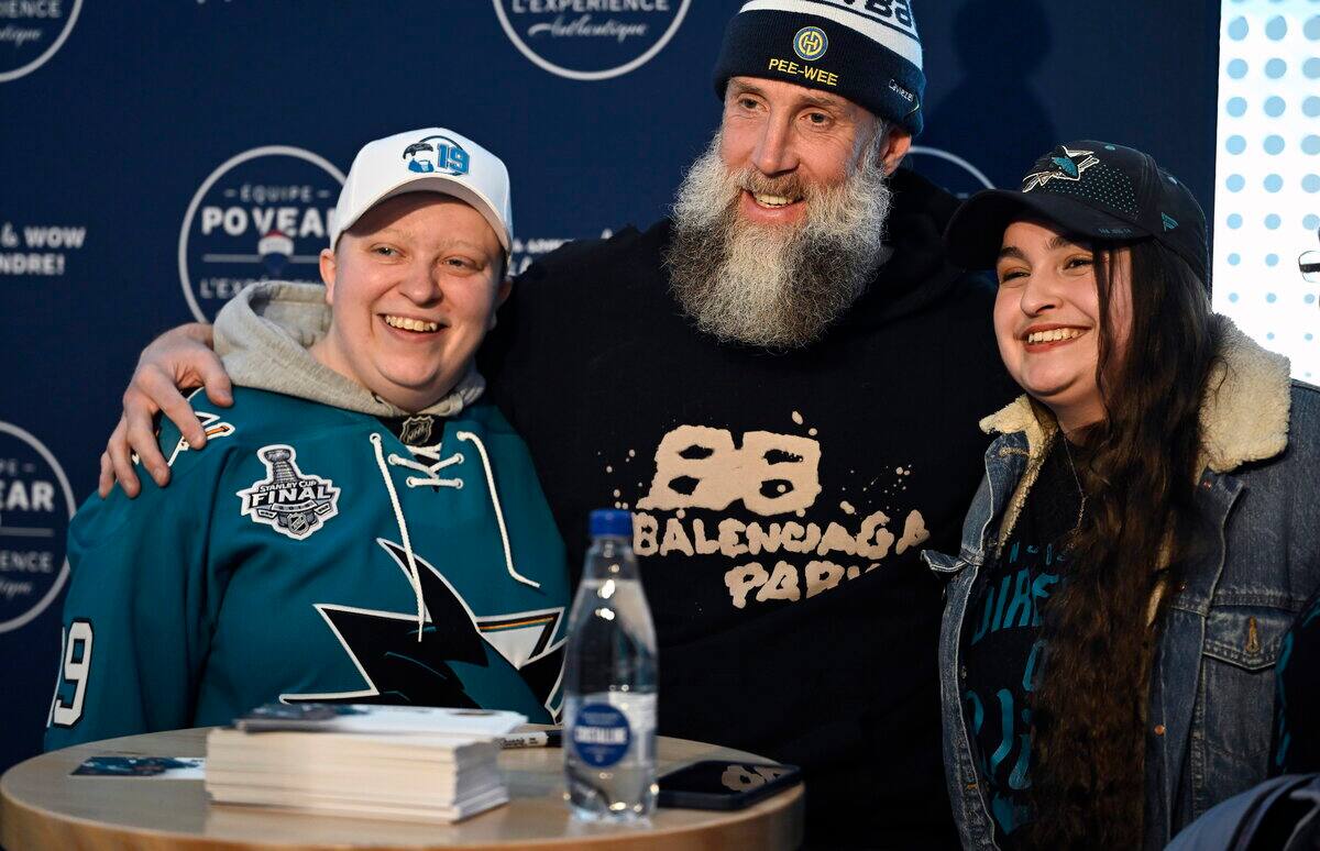 Joe Thornton comme un gamin au Tournoi pee-wee de Québec | JDM