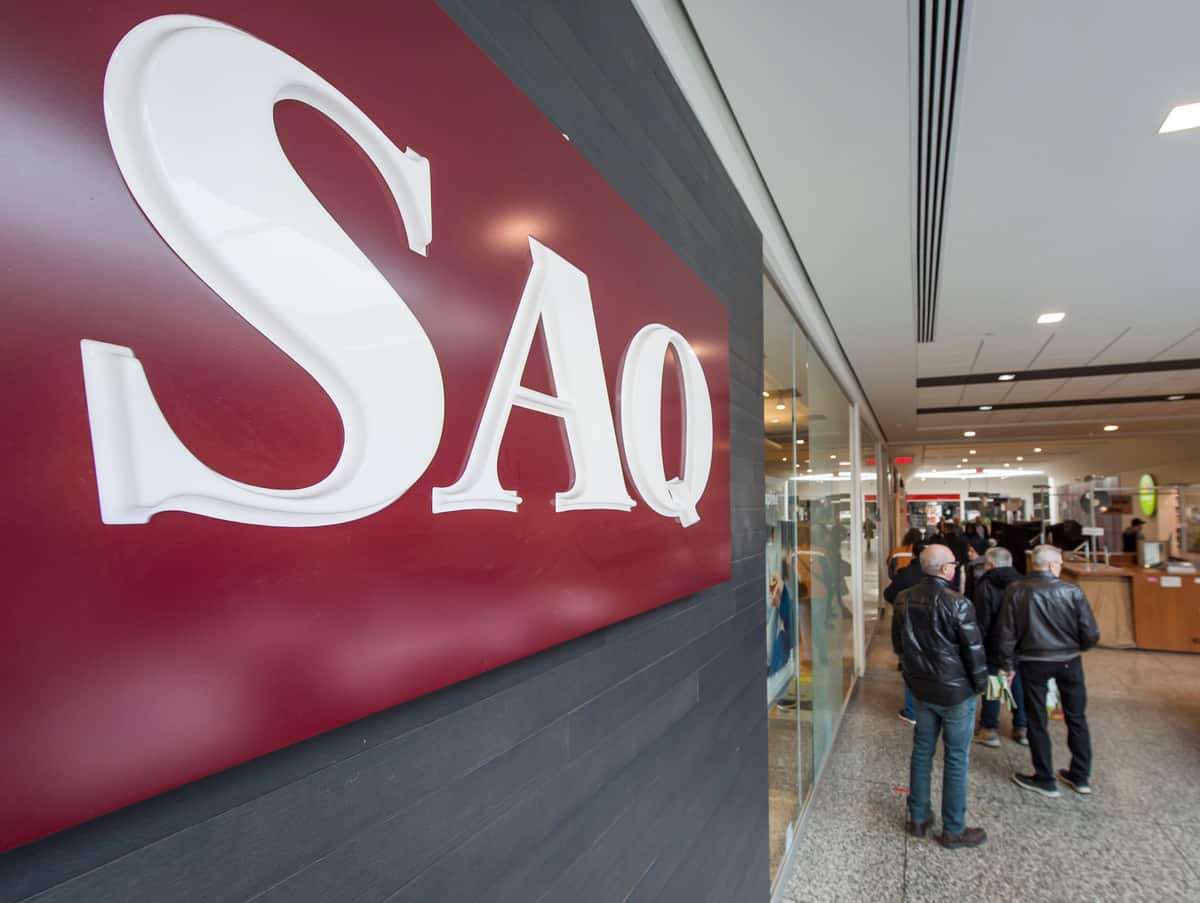 La SAQ à travers les décennies | Le Journal de Montréal