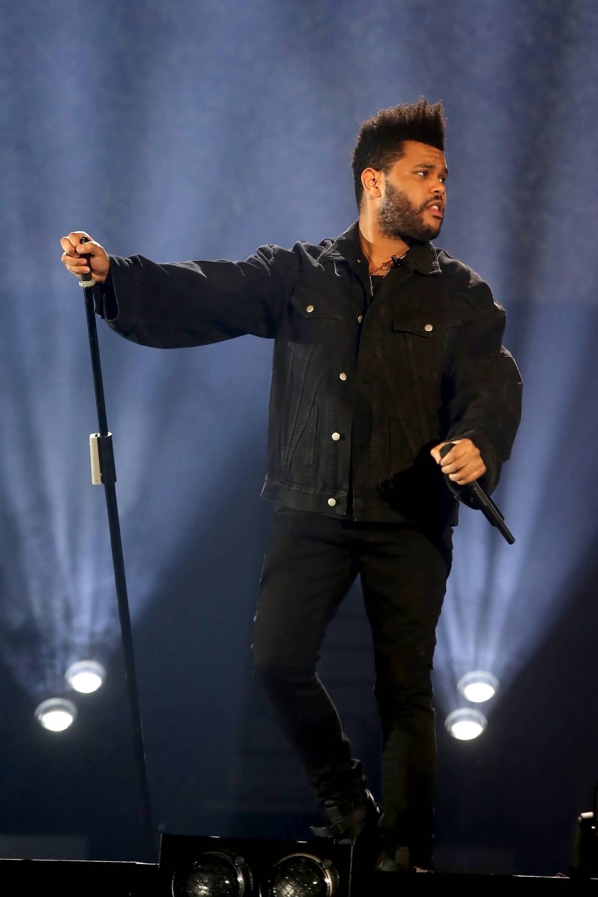 The Weeknd dévoile le premier extrait de son prochain album et son clip ...