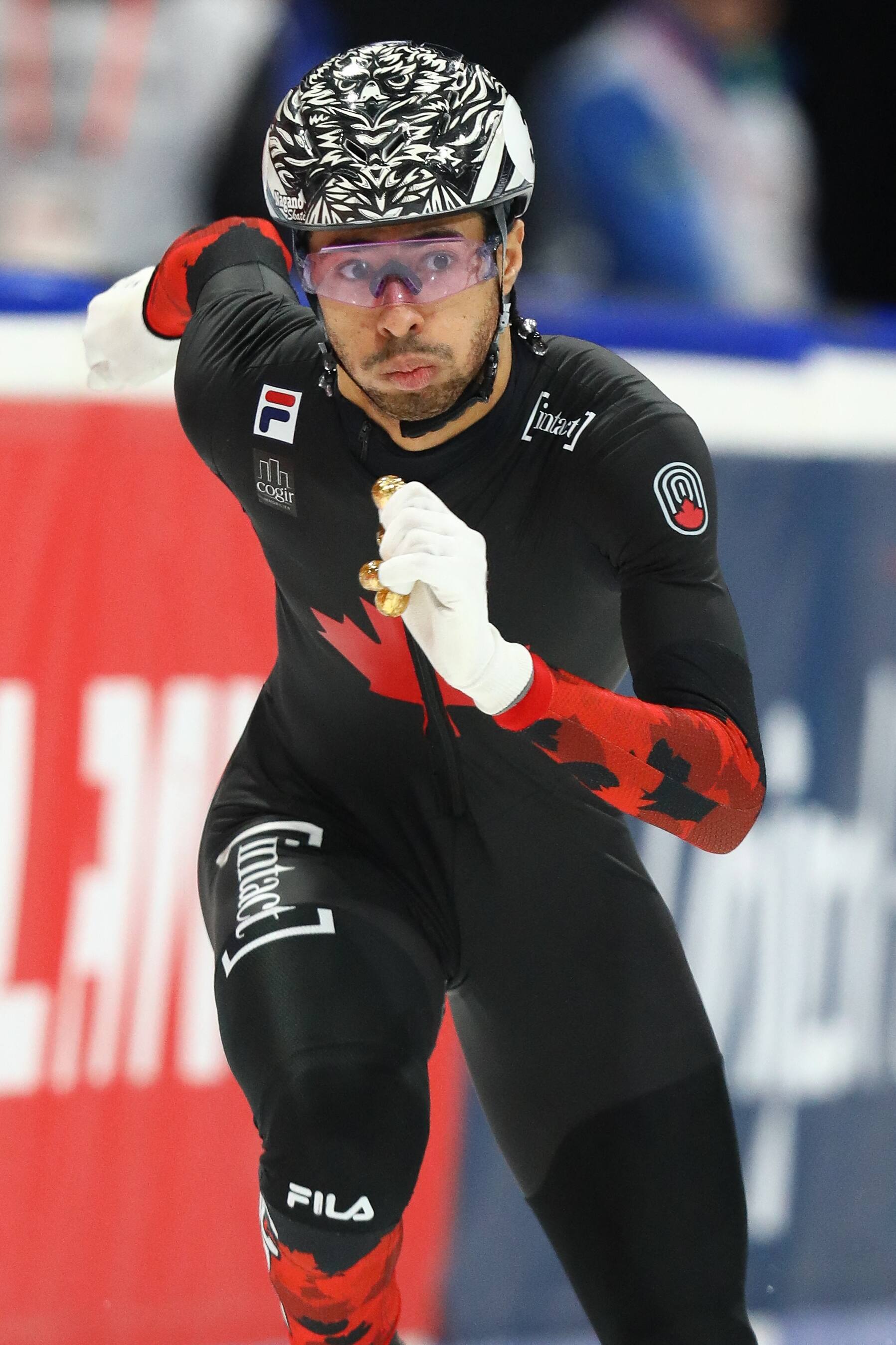 Patinage de vitesse courte piste : William Dandjinou poursuit sa lancée ...