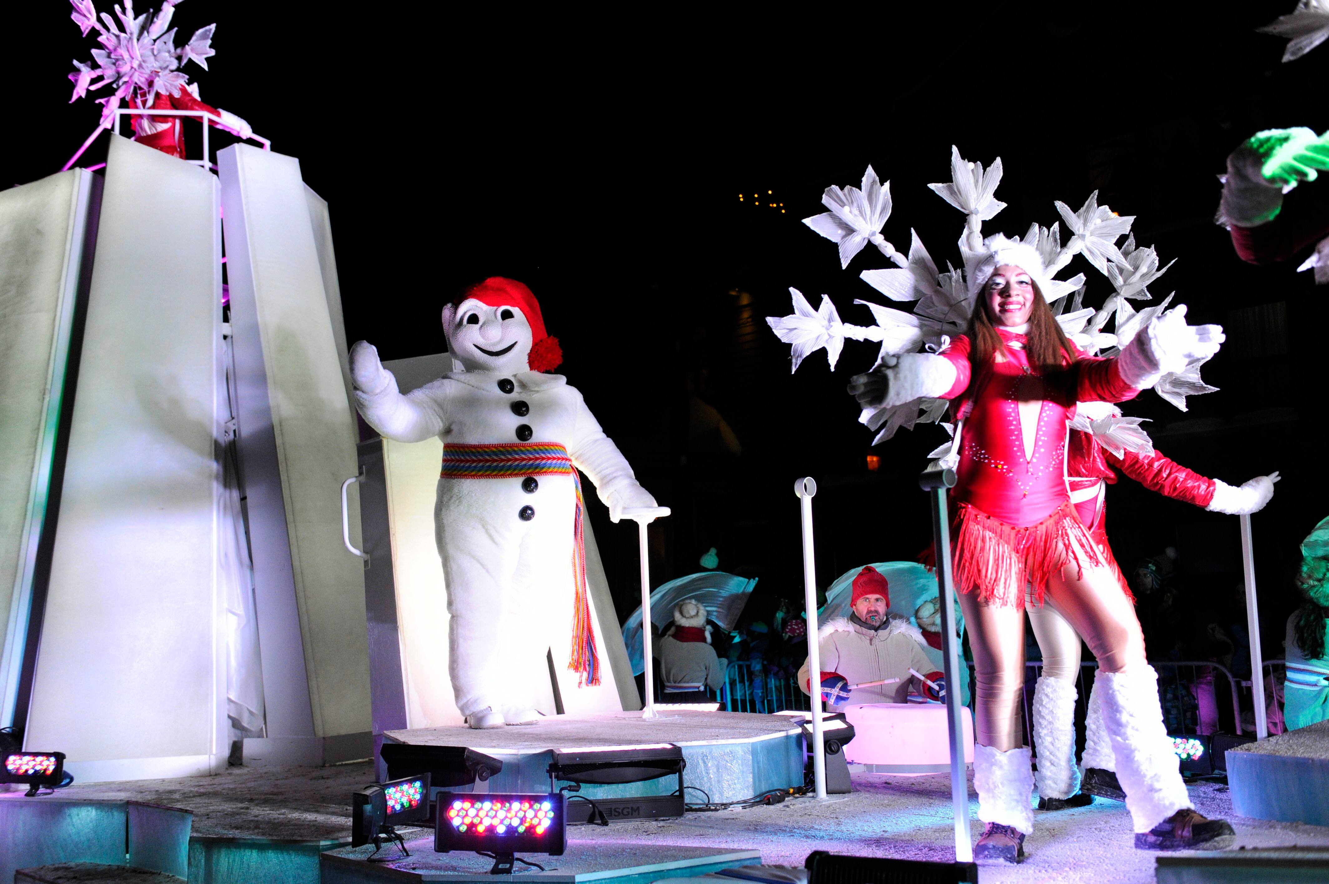 Le Carnaval de Québec ramène ses défilés | TVA Nouvelles