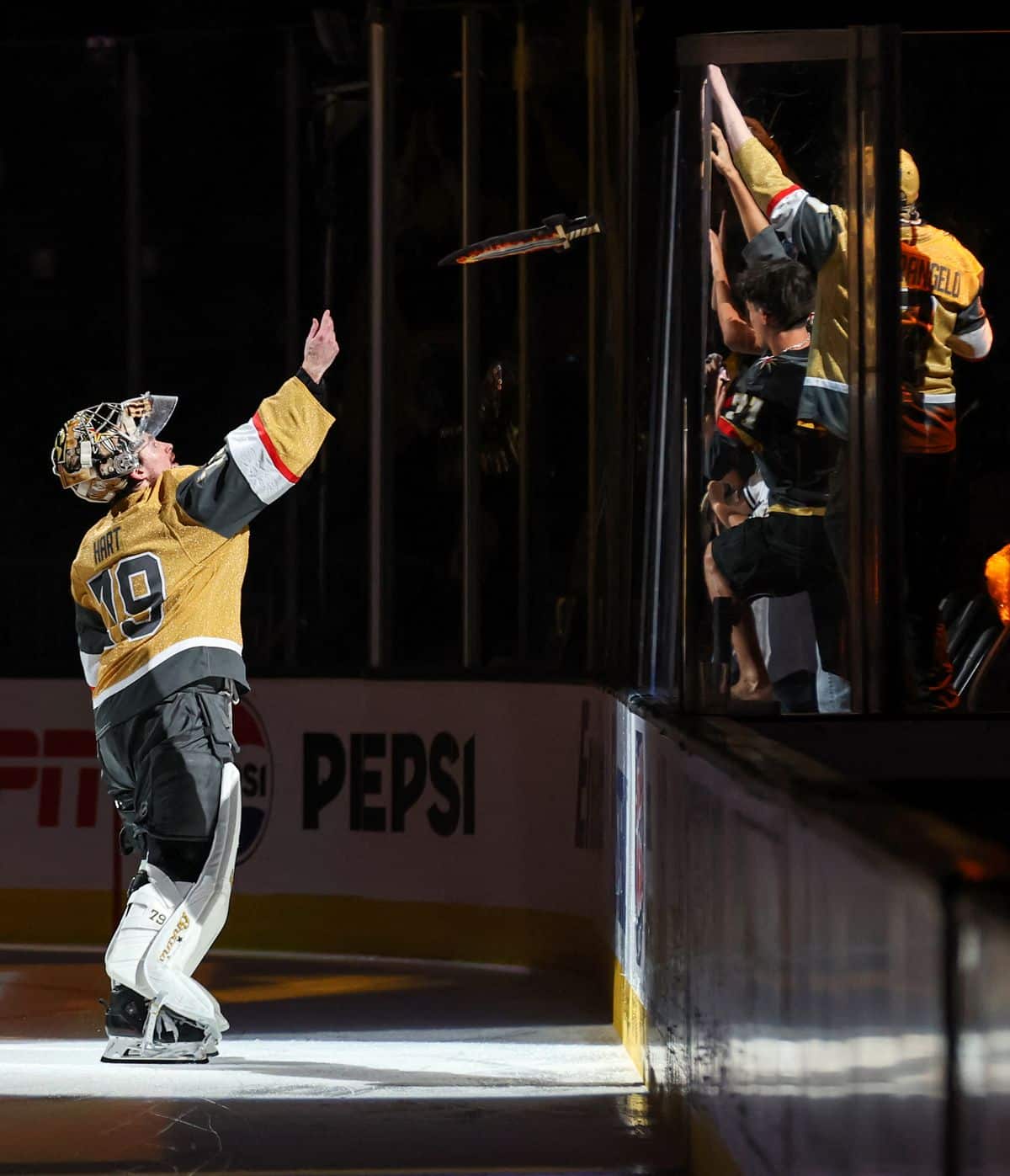 Carter Hart en finale de la Coupe Stanley : les allégations d'agression ...