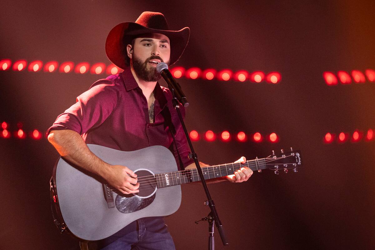 Entrevues avec les candidats qui ne sont pas entrés à l'Académie | TVA ...