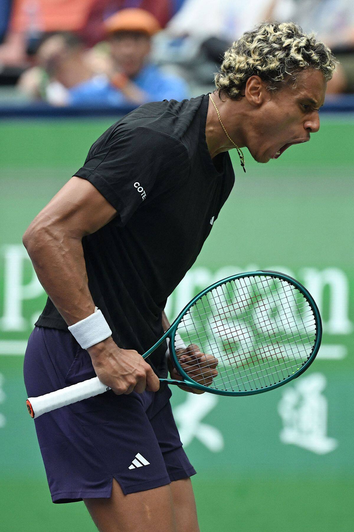 Masters 1000 de Shanghai: Gabriel Diallo laisse filer deux balles de ...