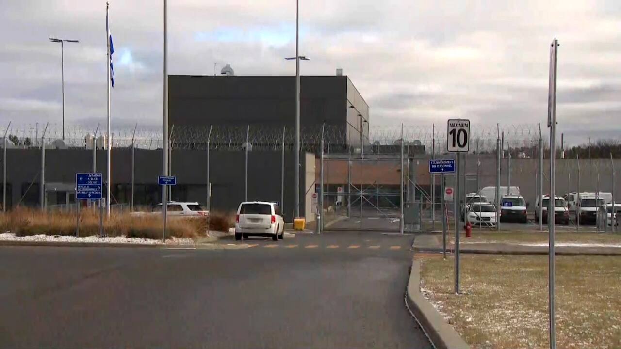 Vigie à Sorel-Tracy pour dénoncer l’agression d’un agent carcéral | JDM