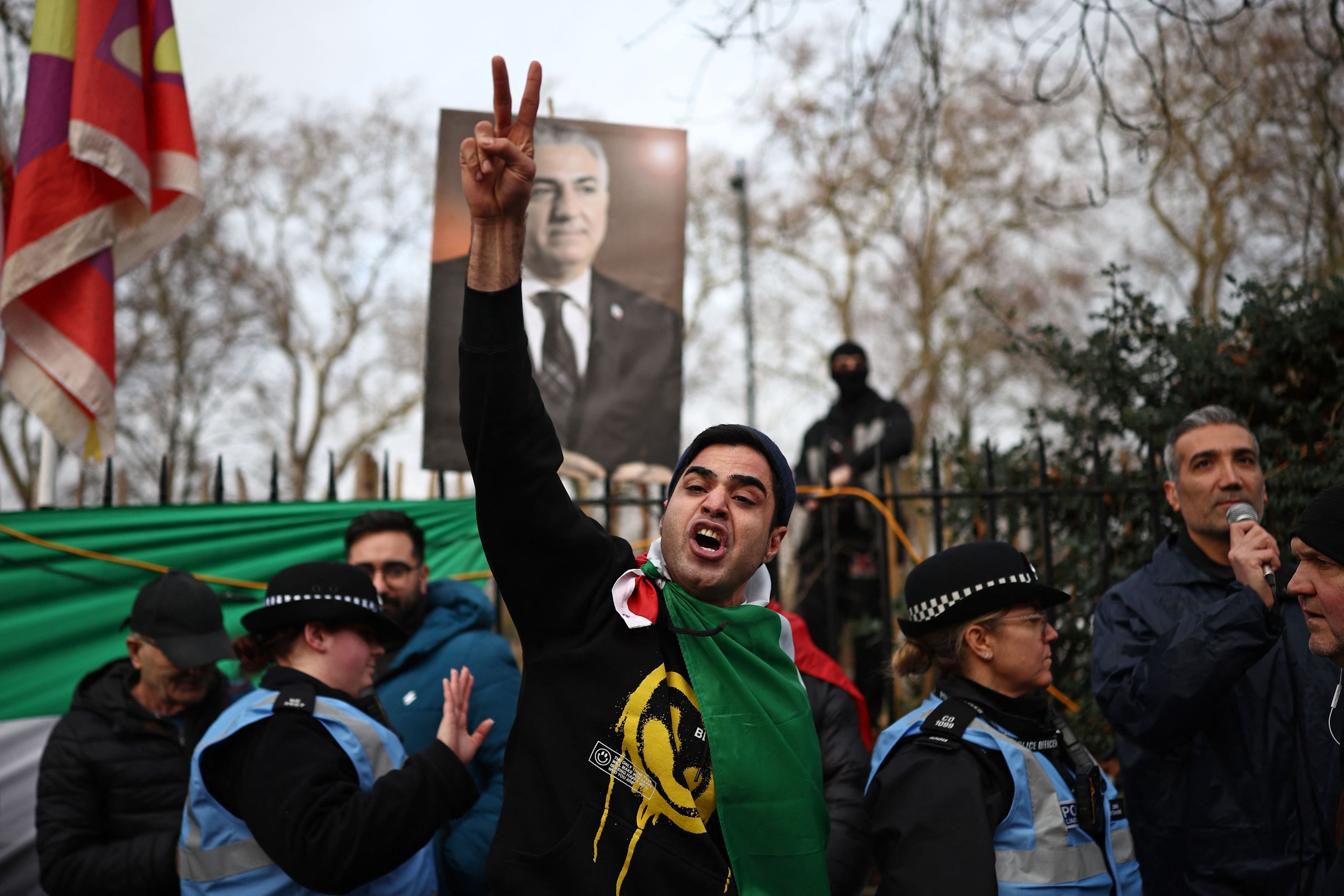 Mouvement de contestation en Iran: «Les gens en ont ras-le-bol de ce ...