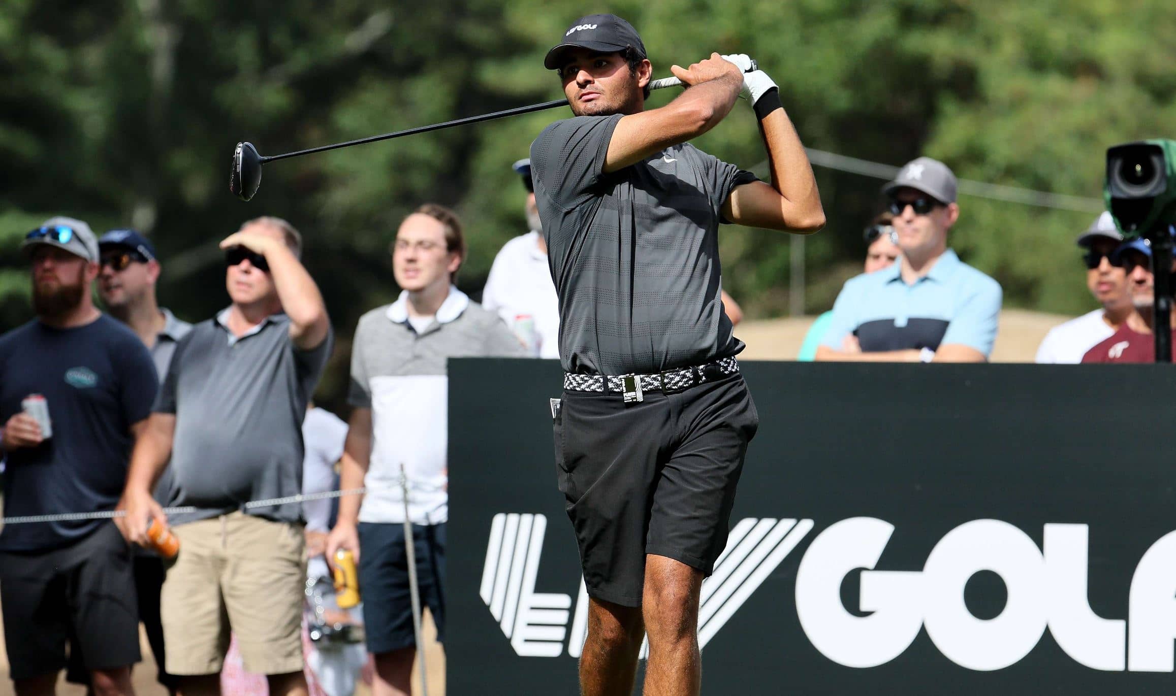 Circuit LIV : Lopez-Chacarra fin seul après deux rondes - TVA Sports