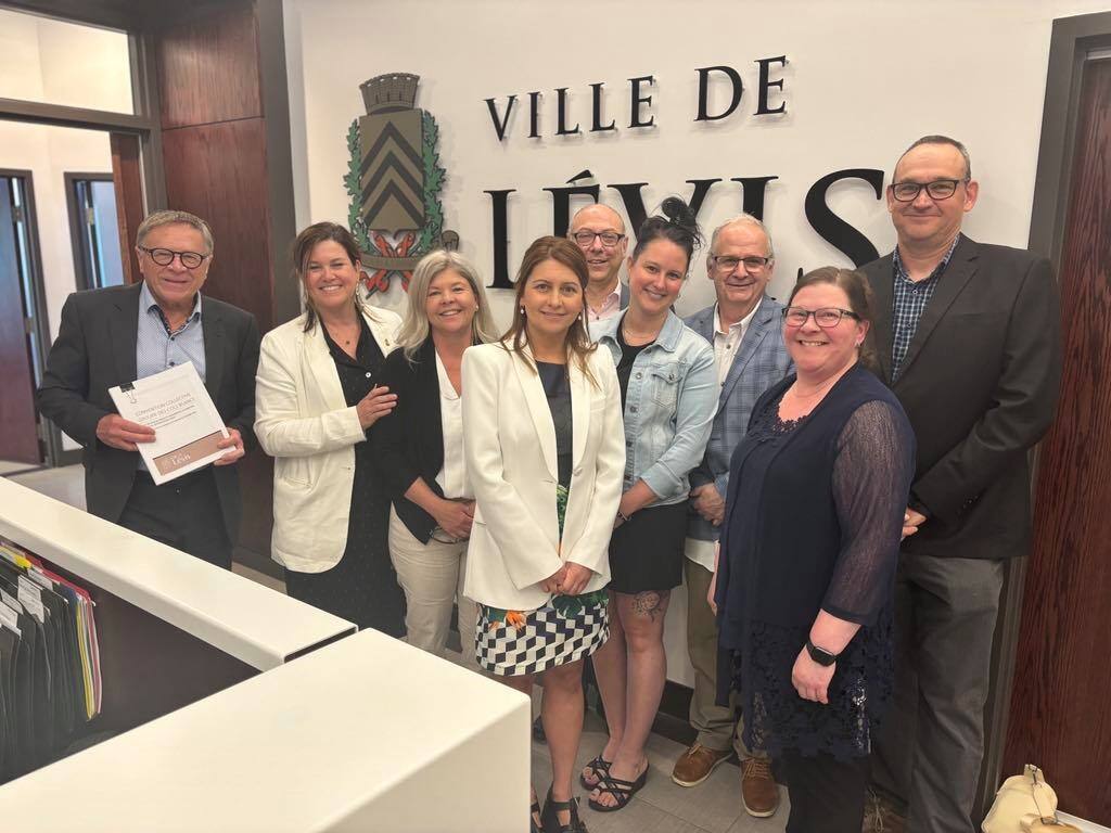 Une nouvelle entente entre la Ville de Lévis et ses cols blancs | JDQ