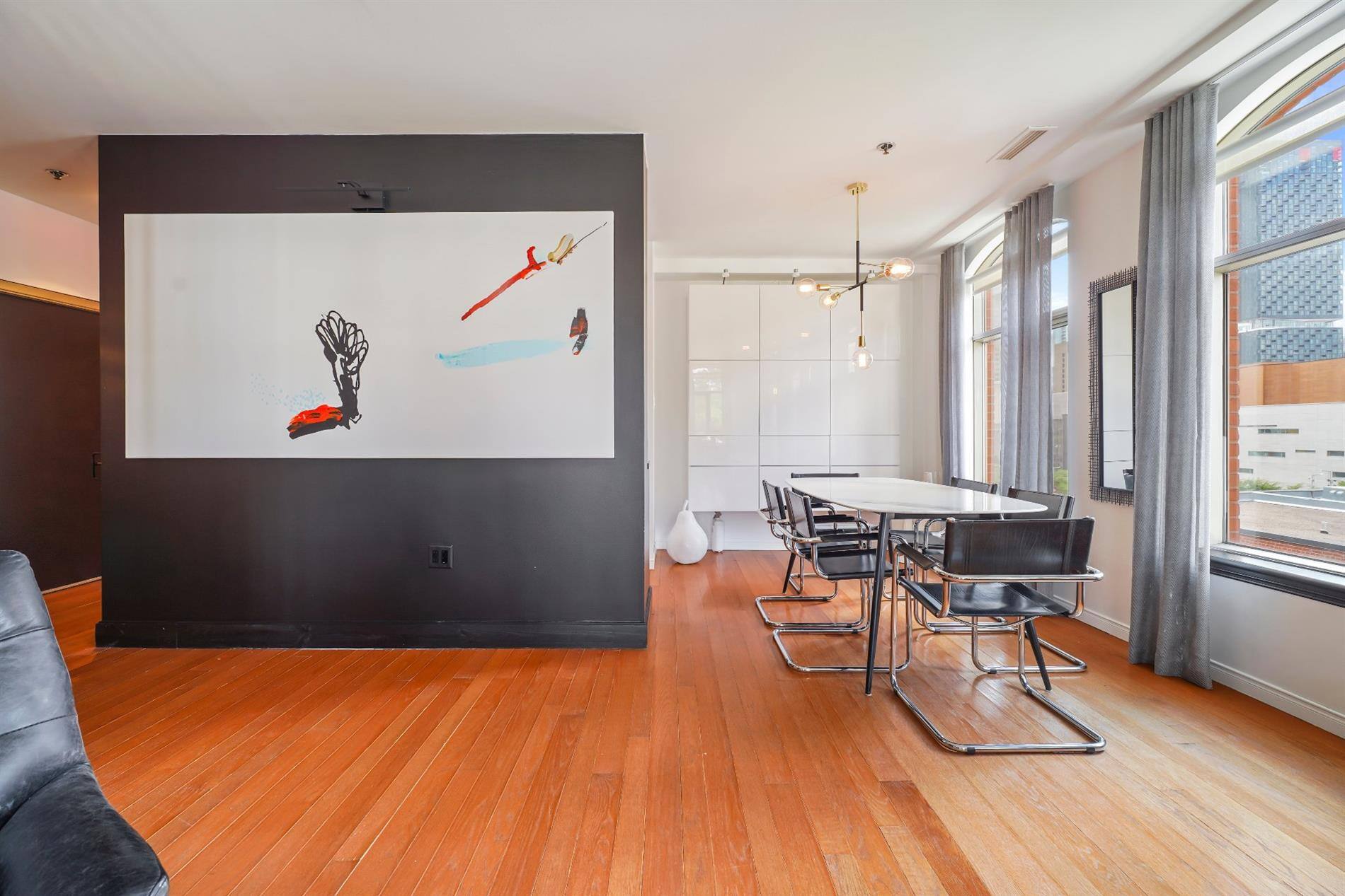 Geneviève Schmidt met son magnifique condo en vente | 7 Jours