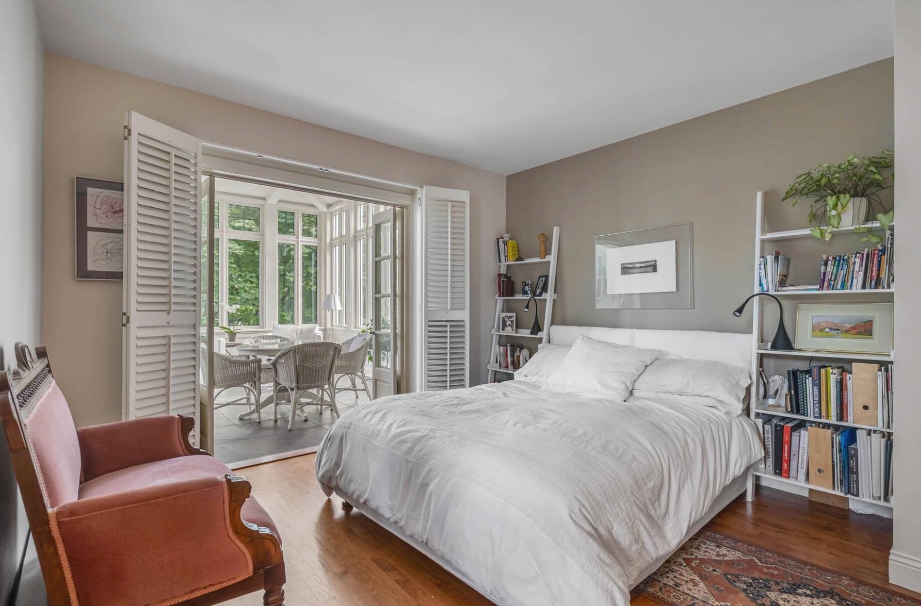 Pour 800 000$, vous pourriez vivre dans le condo de Jean Lesage, le ...