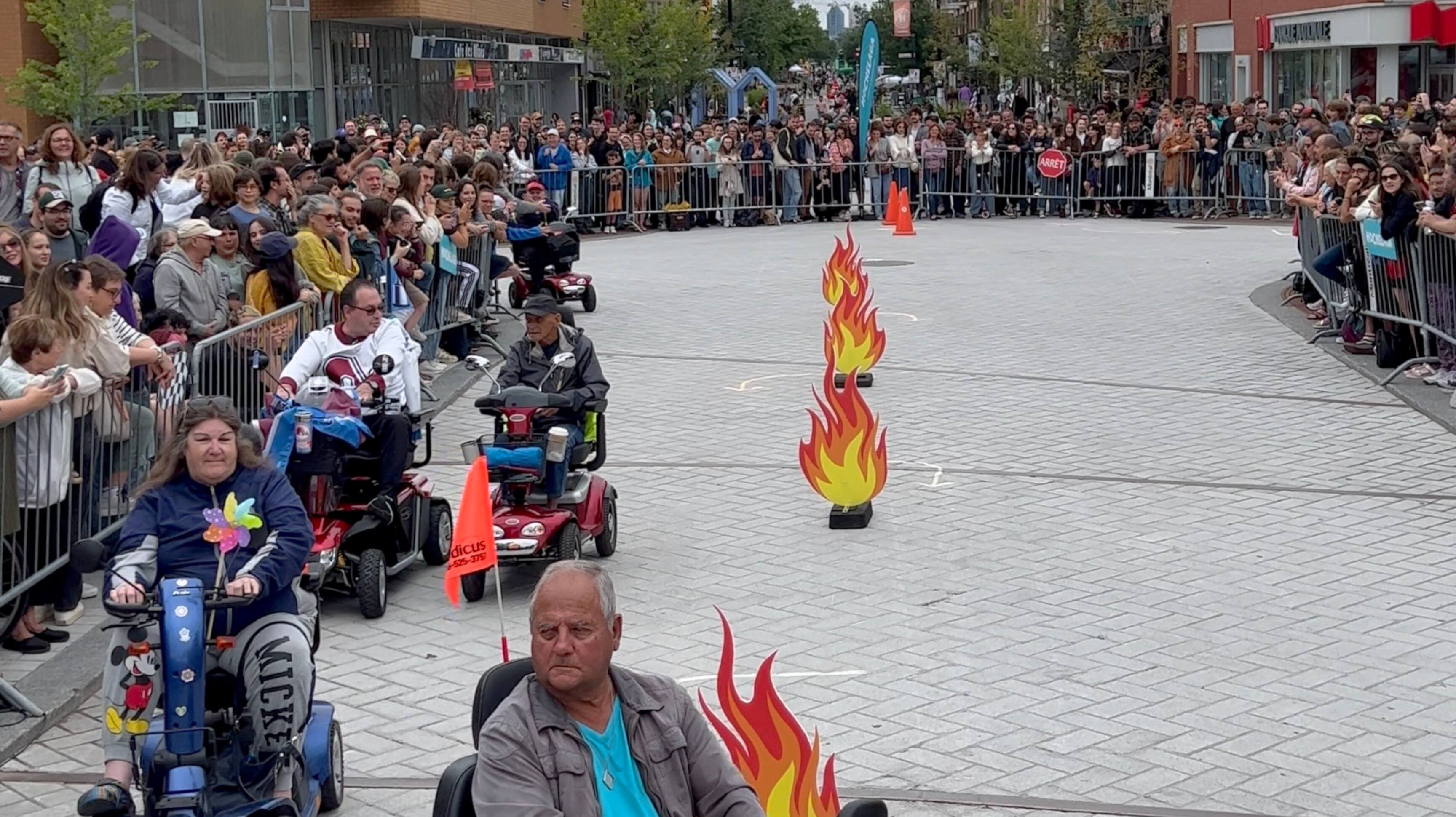 Capitaine Québec remporte la grande course de triporteurs du quartier ...