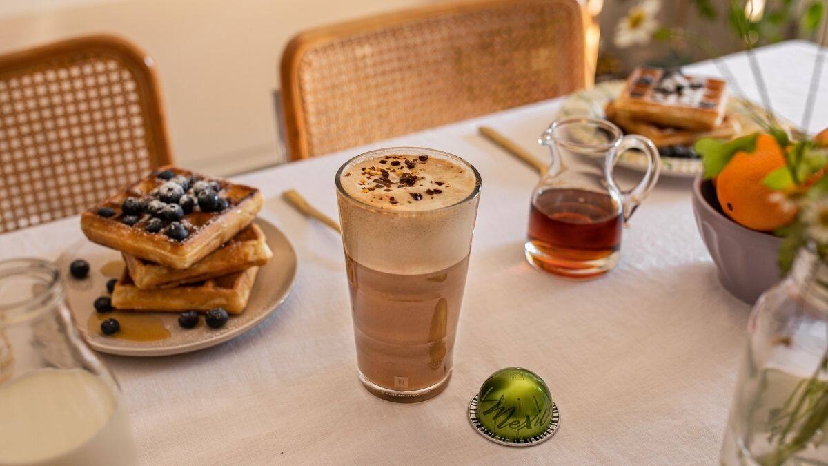 Rose Simard nous présente une recette de Latte au chocolat épicé ...