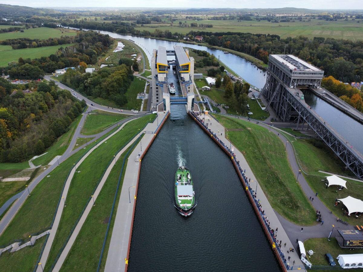 Inauguration d’un gigantesque ascenseur à bateaux en Allemagne | TVA ...