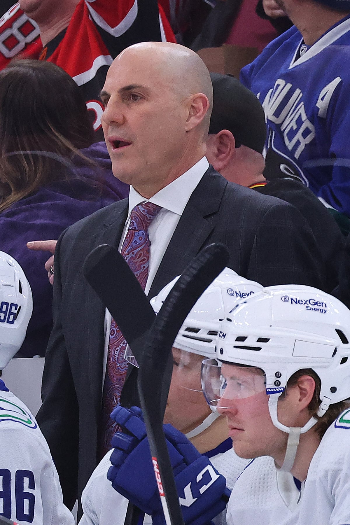 Même combat pour les Canucks et les Broncos | TVA Sports