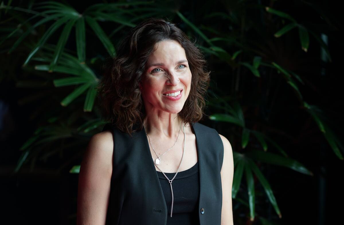 Place à «Révolution en tournée»: 19 danseurs pour vous en mettre plein ...