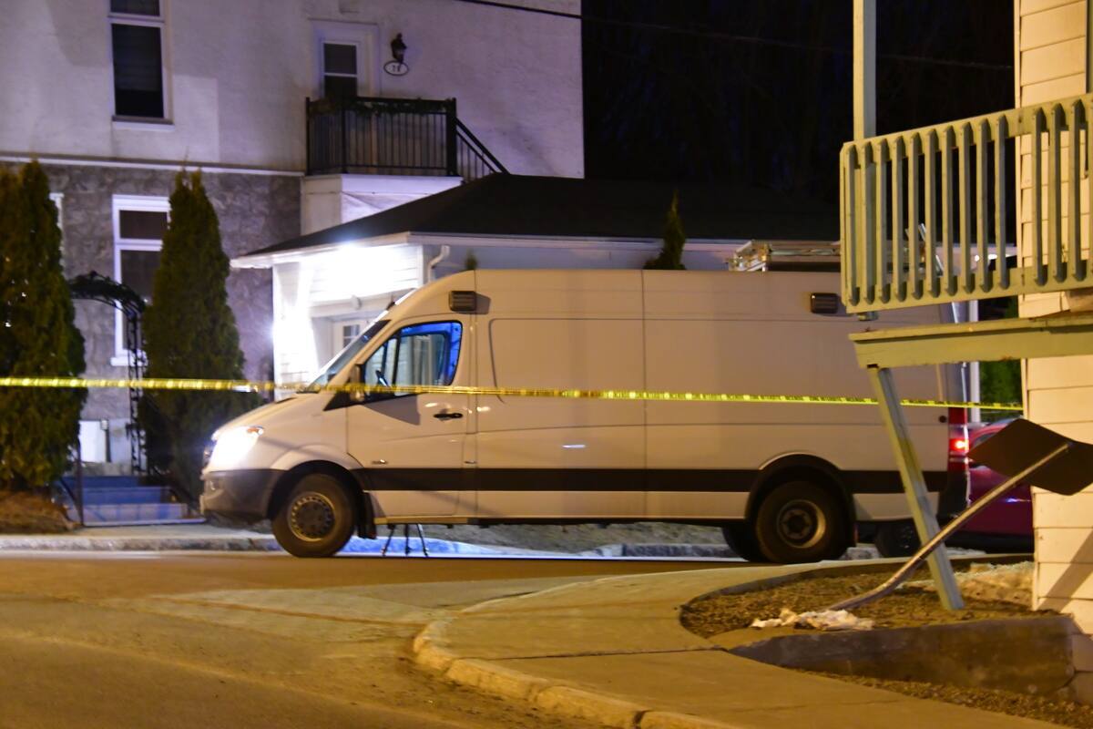 [PHOTOS] Un accident spectaculaire à Loretteville | JDQ