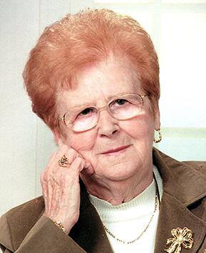 CARRIÈRE née LADOUCEUR Laurette | Le Journal de Montréal