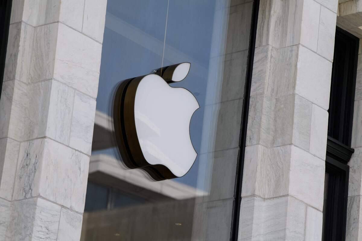 Apple promet 500 milliards de dollars d'investissement aux États-Unis ...