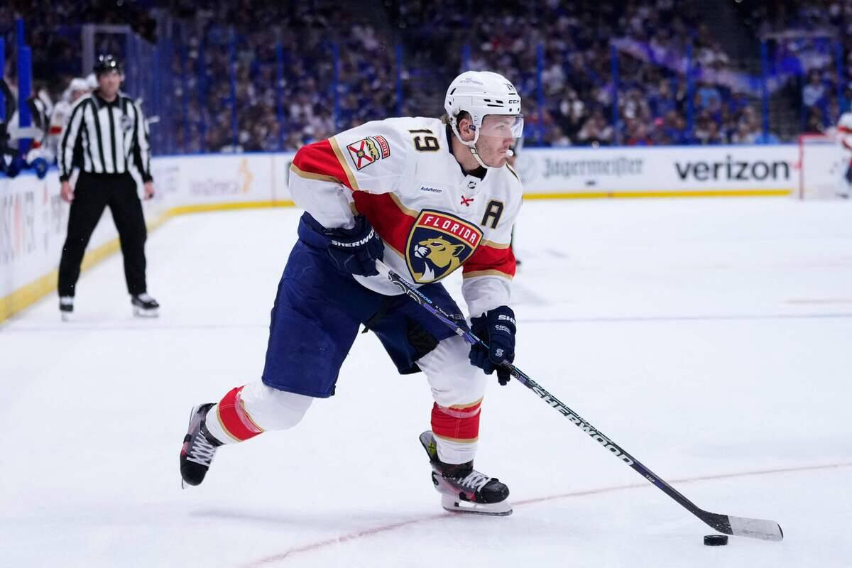 À VOIR: Keith Tkachuk approuve sans retenue le combat de son fils | JDQ