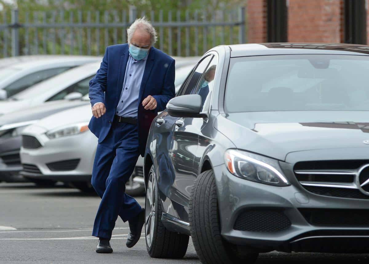 Le producteur de TLMEP accusé de crimes sexuels sur un enfant | TVA ...