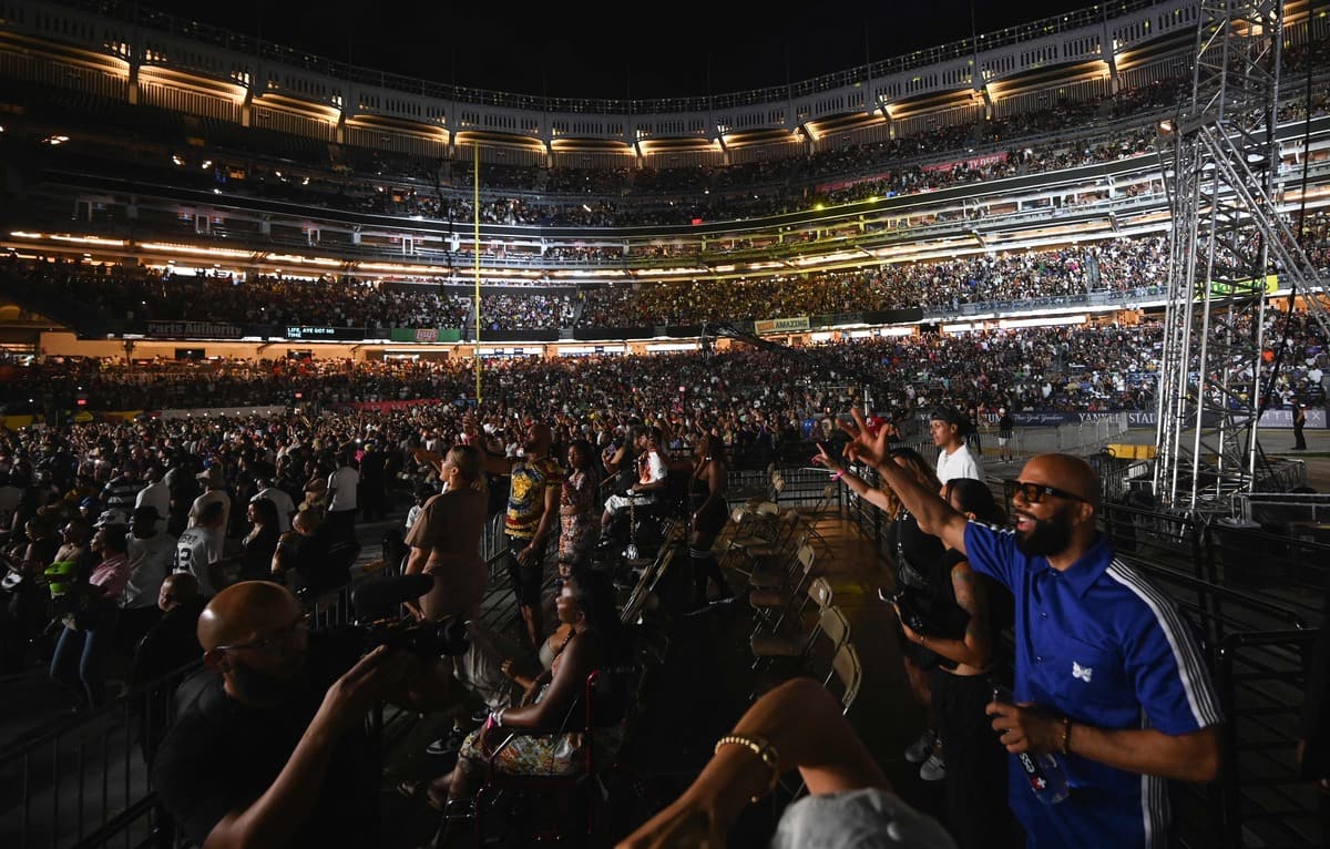 Mégaconcert nocturne à New York pour fêter les 50 ans du hip-hop | JDQ