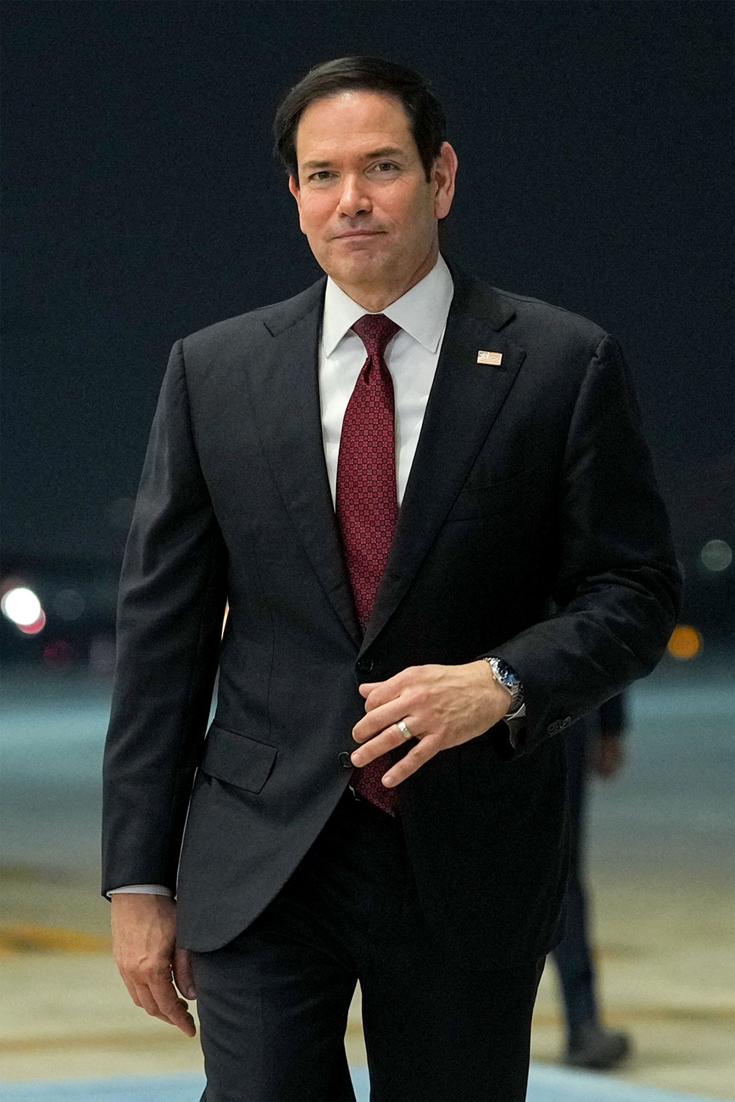 Rubio entame aux Émirats sa tournée éclair dans le Golfe | JDM
