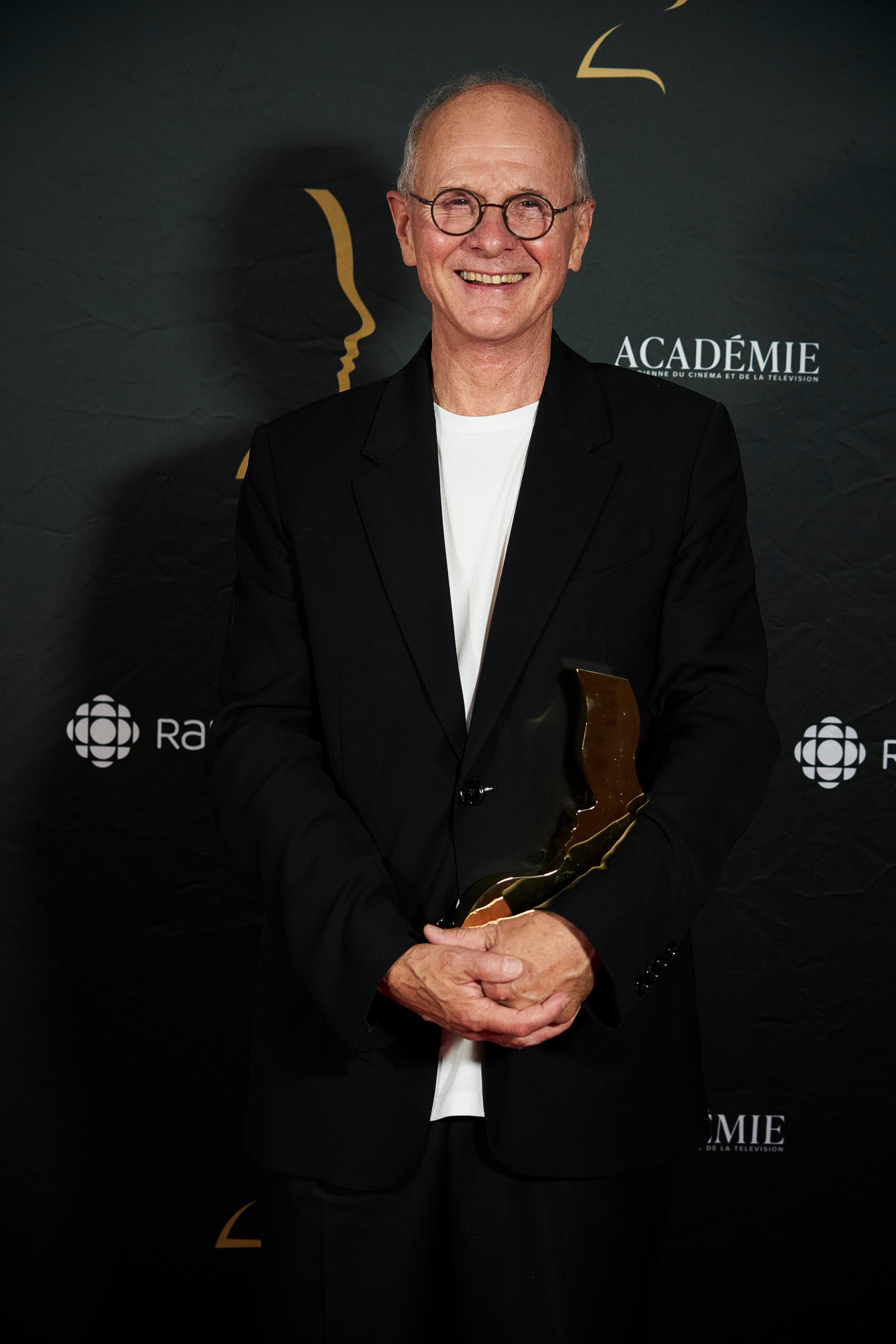 VIDÉO | «Indéfendable»: Les ennuis de santé de Lapointe forcent Léo à ...