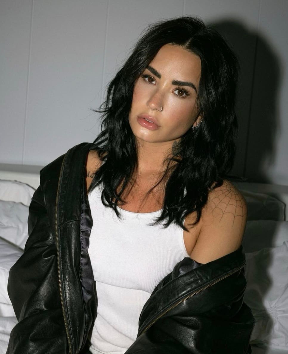 Demi Levato change encore de pronom parce qu’elle est écoeurée de devoir s’expliquer sur son ...