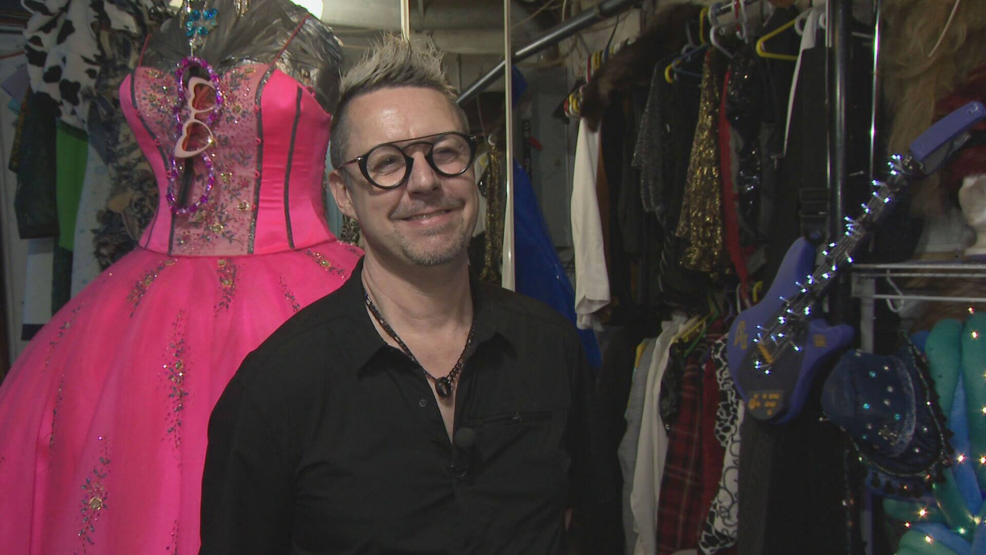 Rencontre avec Marc Boily, alias la drag queen Karine O’Kay | TVA Nouvelles