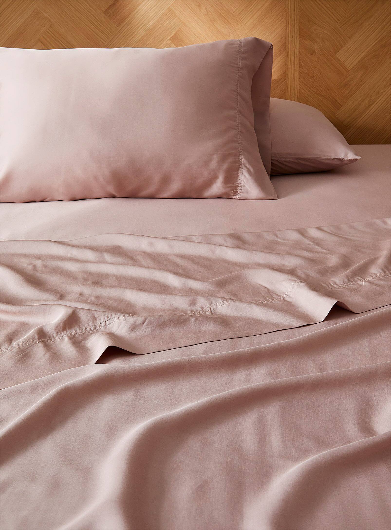 Les meilleurs draps de lit pour le printemps et l’été | Salut Bonjour