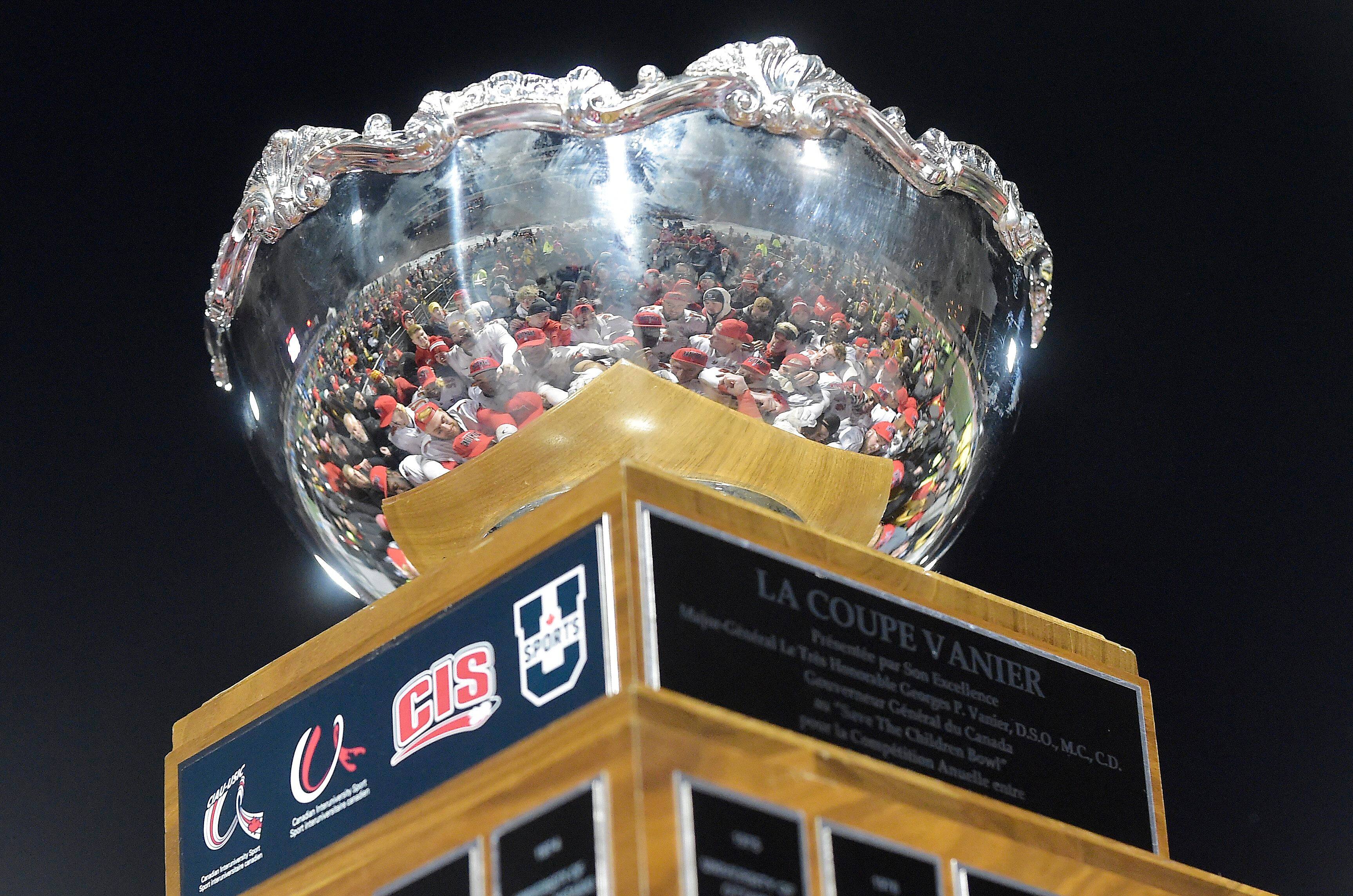 La Coupe Vanier 2020 en danger? - TVA Sports