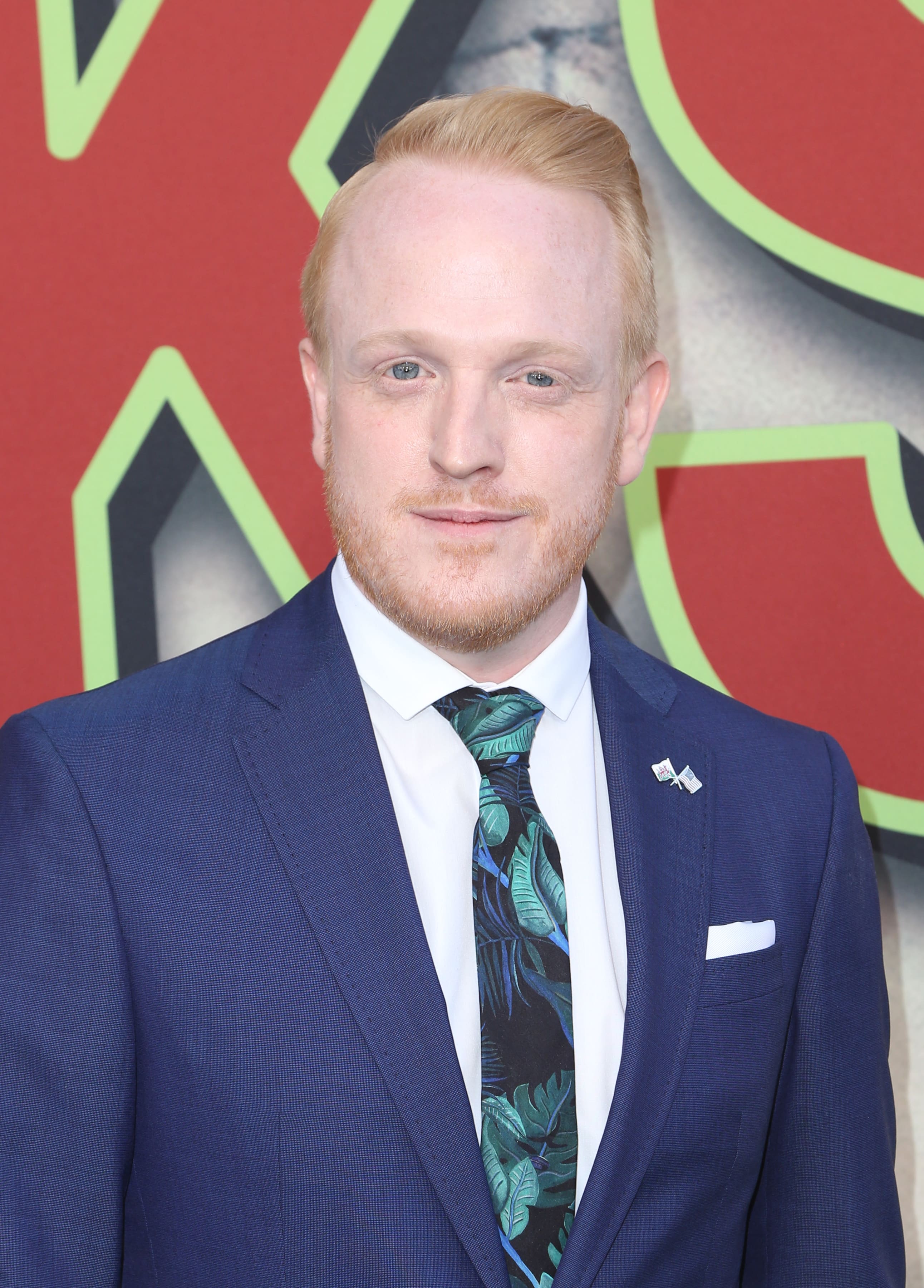 L'acteur gallois Owain Rhys Davies meurt subitement à l'âge de 44 ans ...
