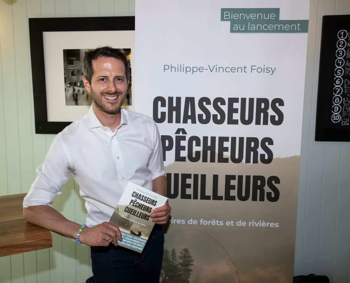 Philippe-Vincent Foisy lance le livre «Chasseurs, pêcheurs, cueilleurs ...