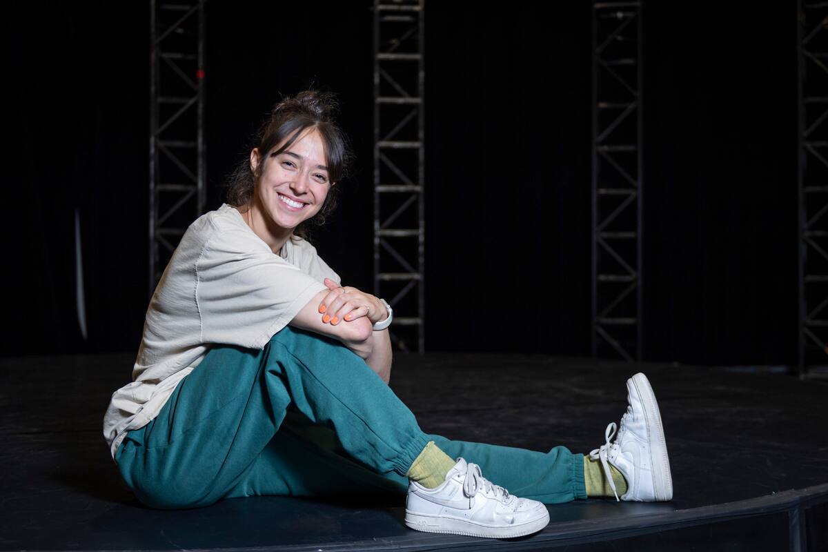 «Révolution en tournée»: visite des coulisses du spectacle avec Lydia ...