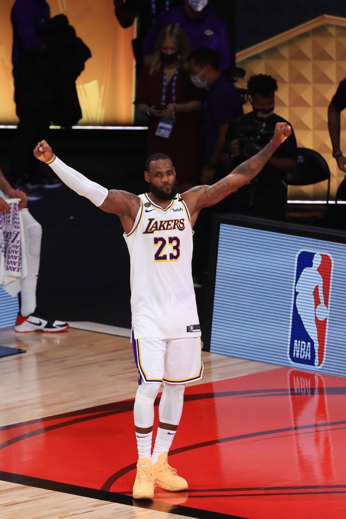 Hommage à LeBron James | Le Journal de Québec