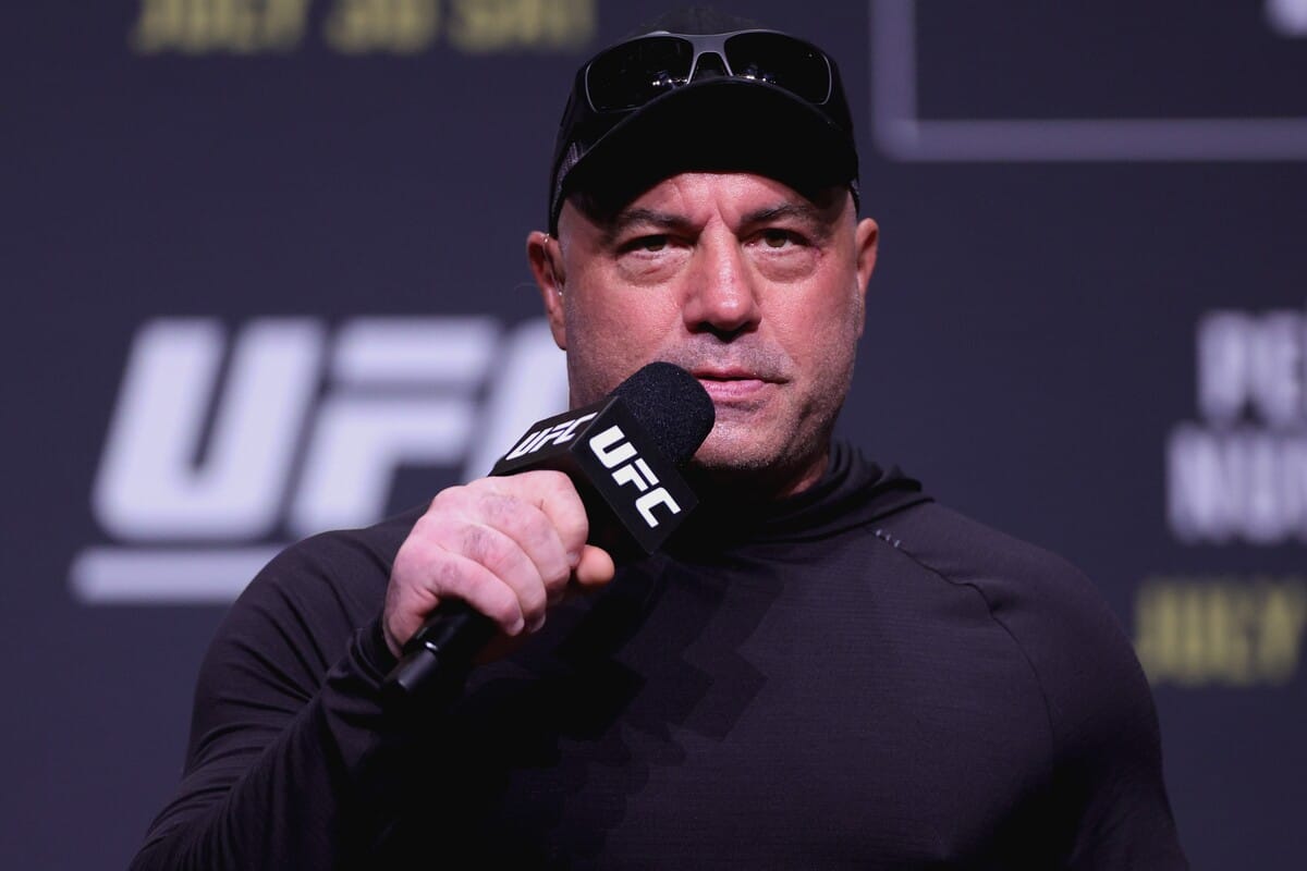 Spotify reconduit son partenariat avec Joe Rogan, estimé à 250 millions ...