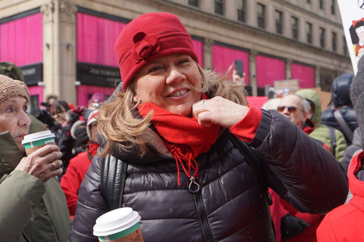 Marina Orsini, Ingrid St-Pierre, Beyries, Luc De Larochellière ...