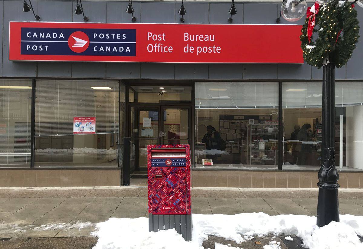 Postes Canada suspend la livraison de courrier | TVA Nouvelles